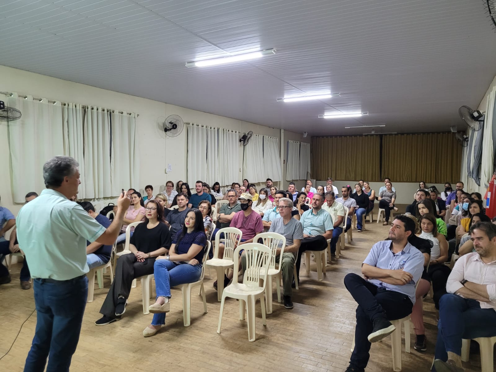 SICOOB Sarom realiza palestra sobre o cooperativismo para a COOPEN-BI ...